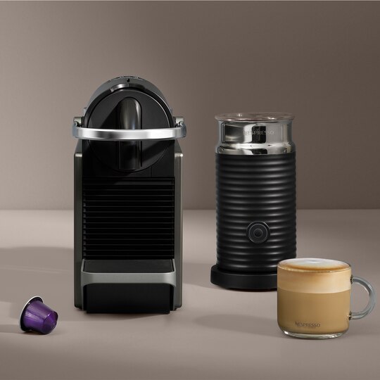 เครื่องชงกาแฟ Pixie Titan (Redesign) Bundle | Nespresso ประเทศไทย